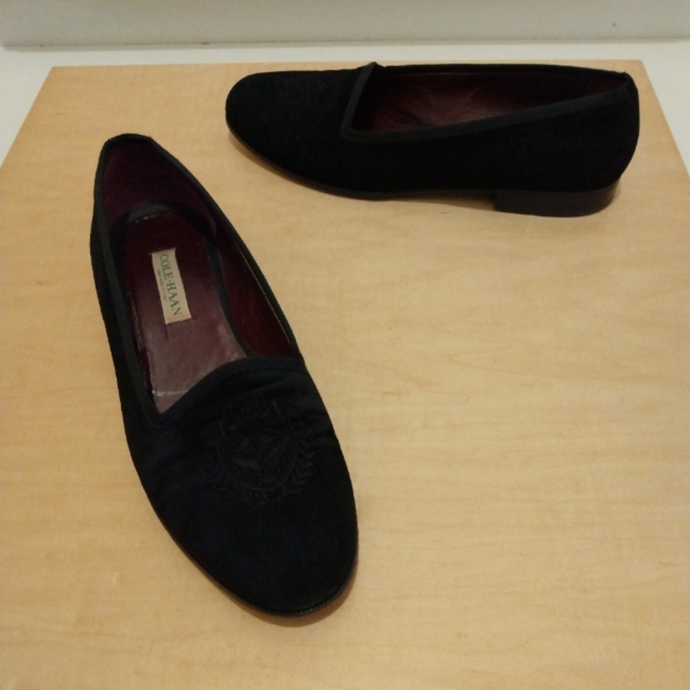 Cole Haan Crest Symbol Suede Loafers - Gem